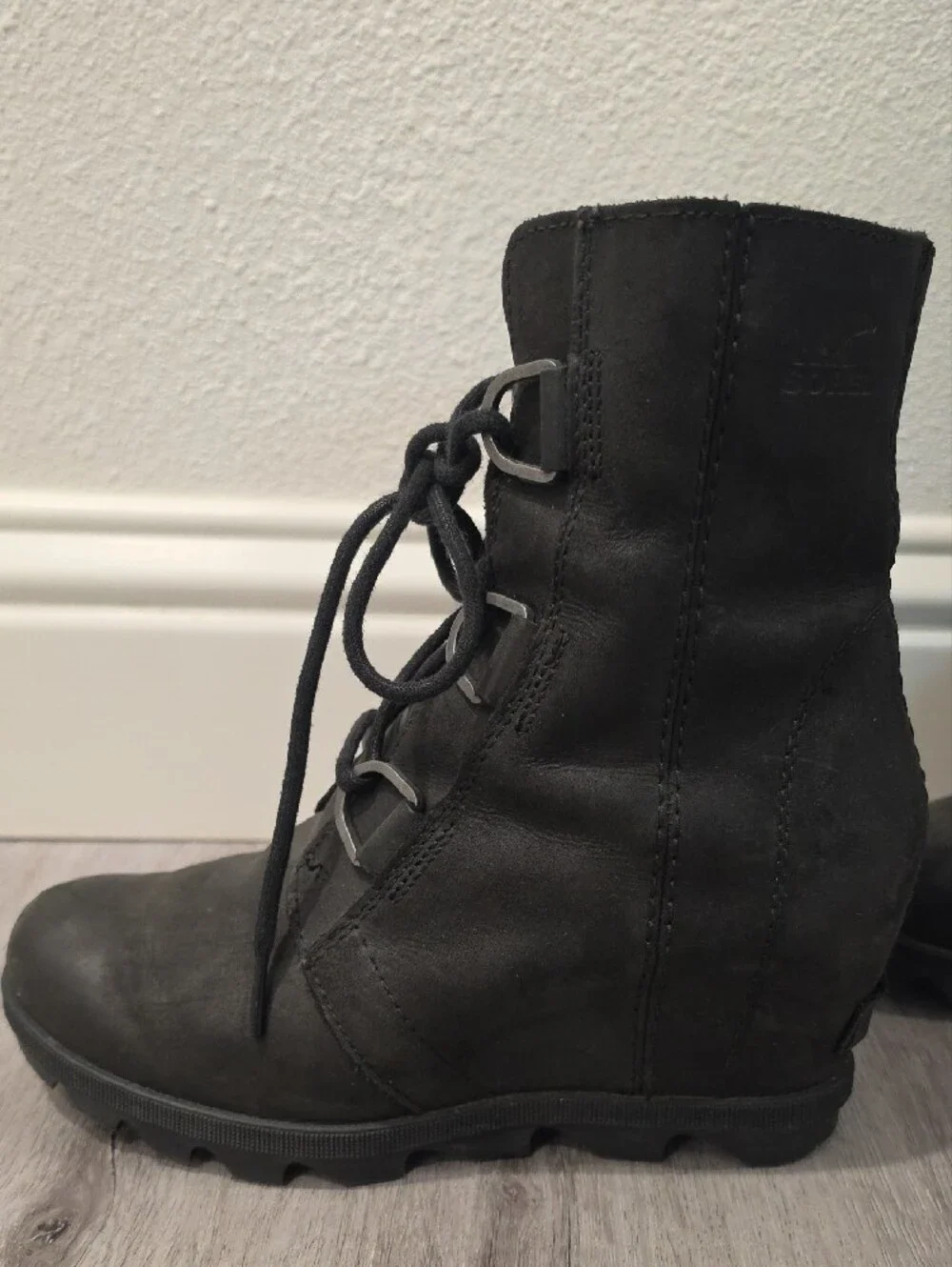 Sorel | Shoes | Sorel Joan Of Arctic Leather Wedge Boot | Poshmark
